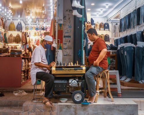 Reaching the Sundanese People of Indonesia - TWR Website