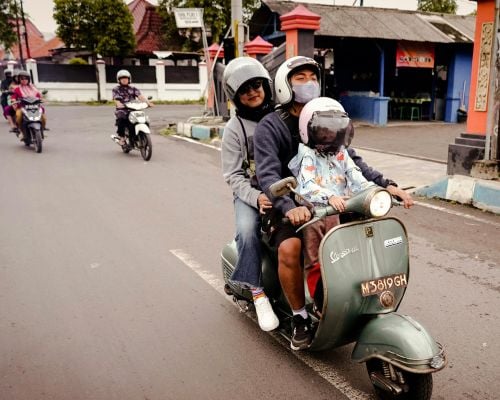 Reaching the Madurese People of Indonesia - TWR Website